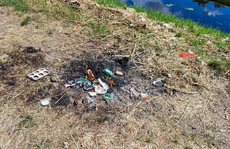 Hee, ruim je rommel ff op! - Weblog Staphorst Rouveen