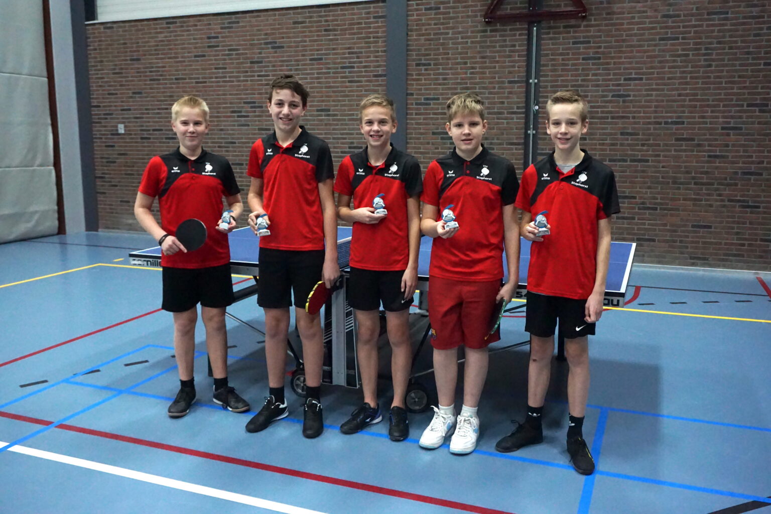 Het 1e Staphorster jeugd tafeltennisteam is kampioen - Weblog Staphorst ...